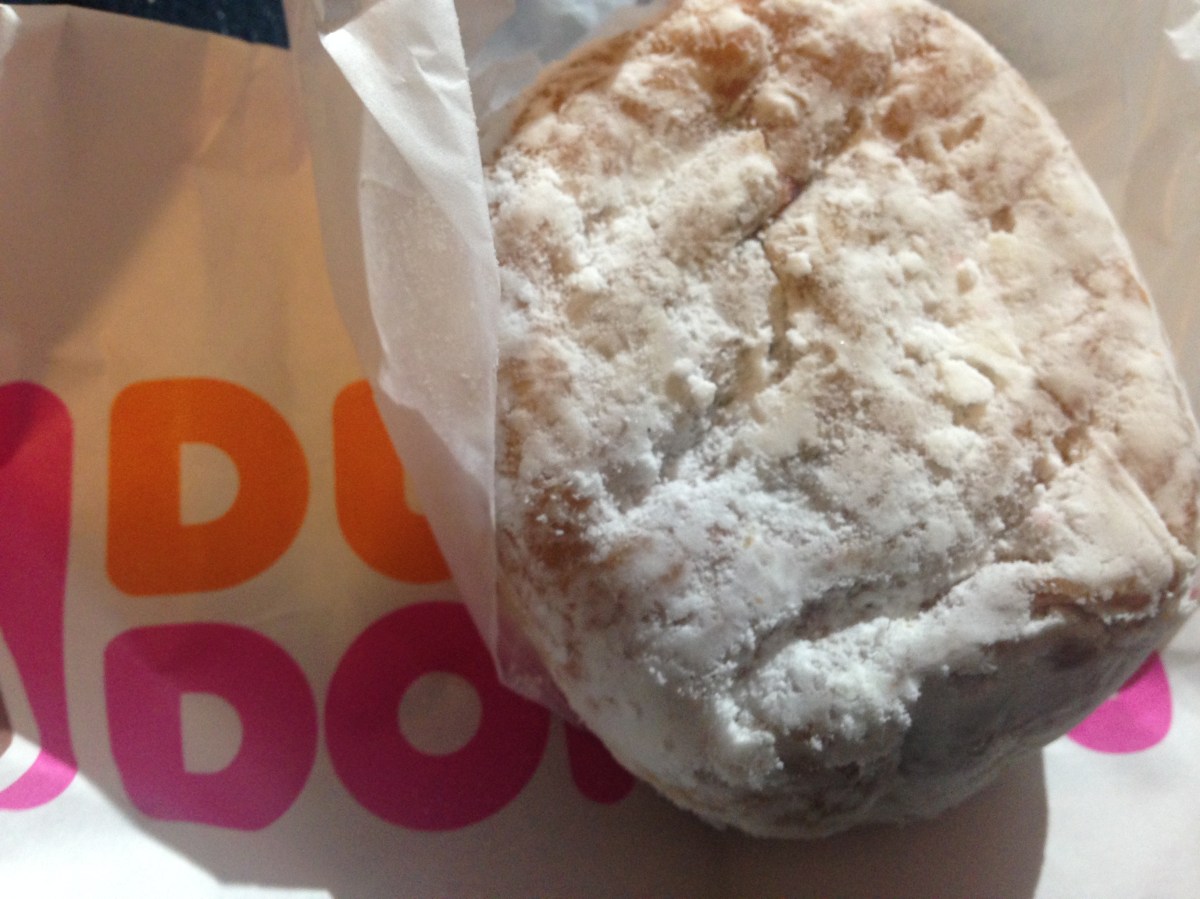 NZ doughnuts #1 – Dunkin’ Donuts, Auckland Airport – DomNuts