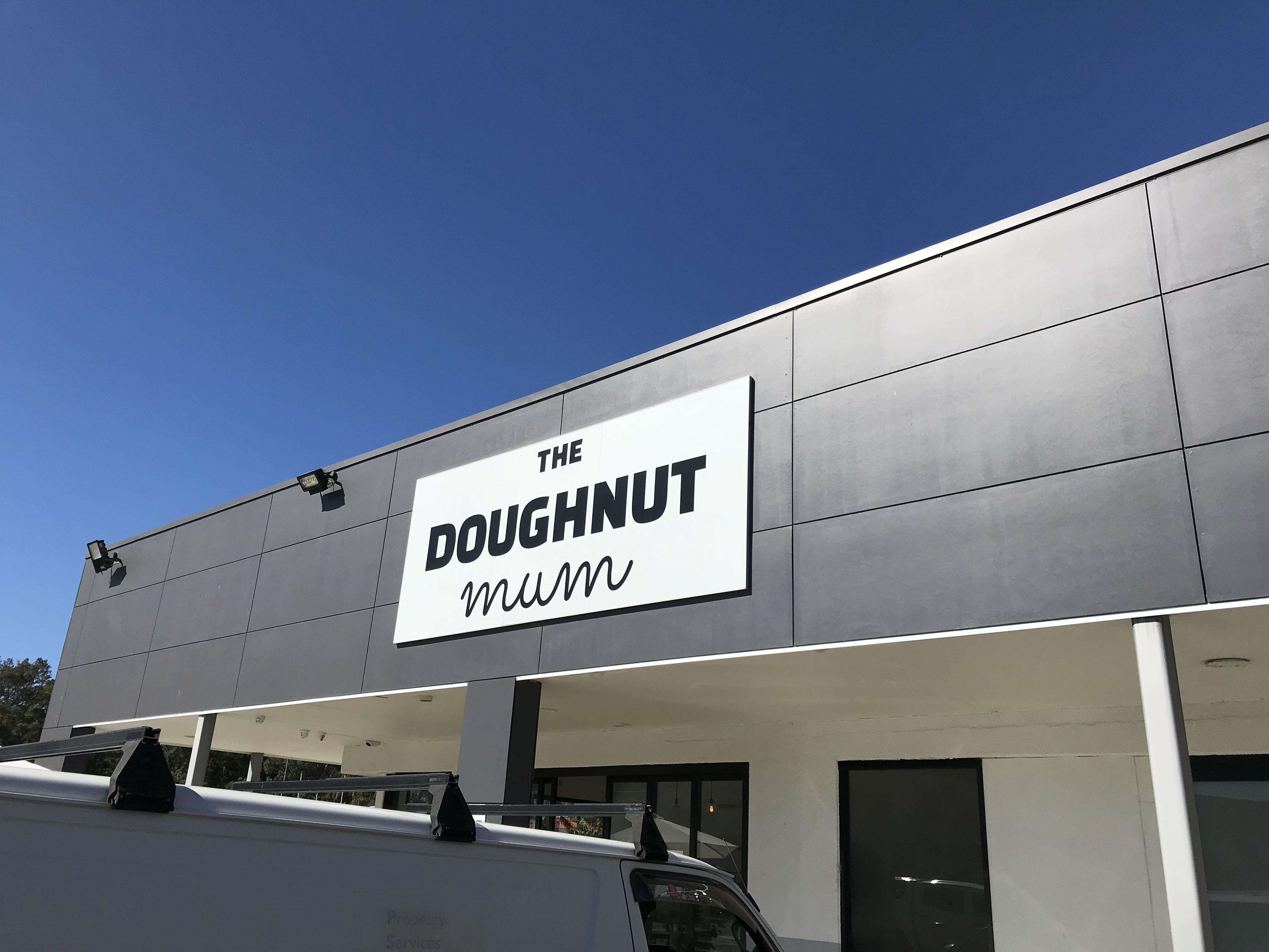 Lemon Meringue Doughnut @ The Doughnut Mum, Warwick Farm – DomNuts