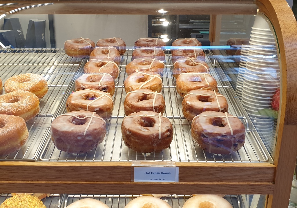 Hot Cross Bun Doughnut @ Short Stop, Darling Square – DomNuts
