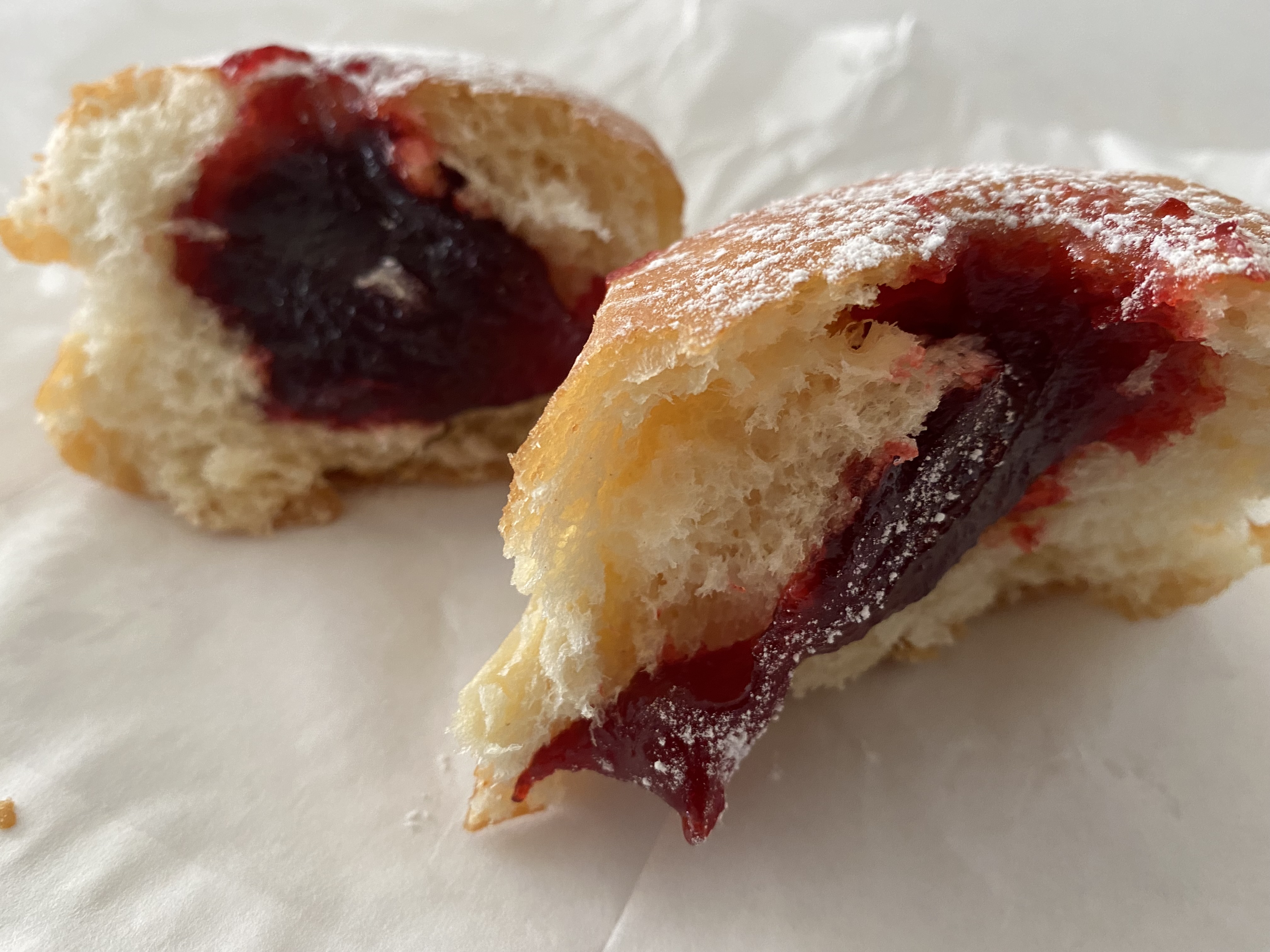 Jam Doughnut @ Shoalhaven Heads Bakery, Shoalhaven Heads – DomNuts